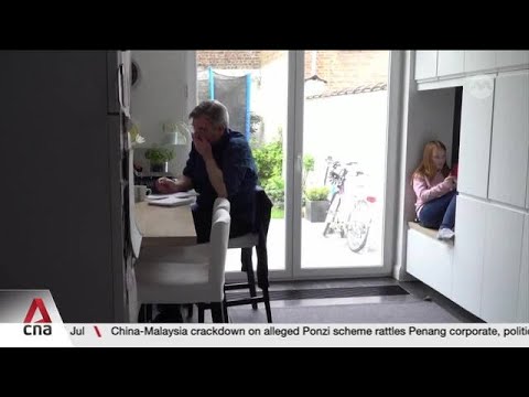 EU working on new guidelines to better protect children online