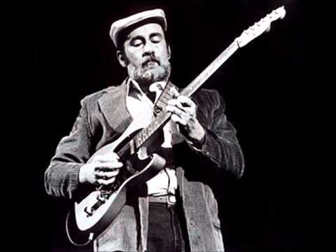 Two types of circle picking – Wil Forbis Music