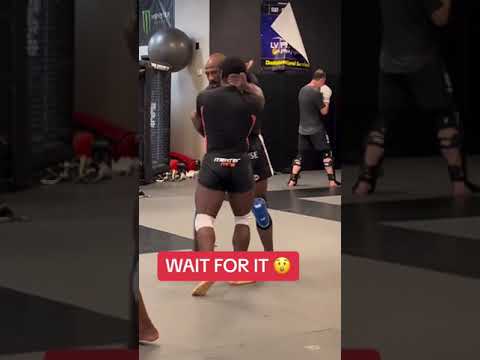 Khalil Rountree is wild for this 😳 (via trauma_muaythai/IG)
