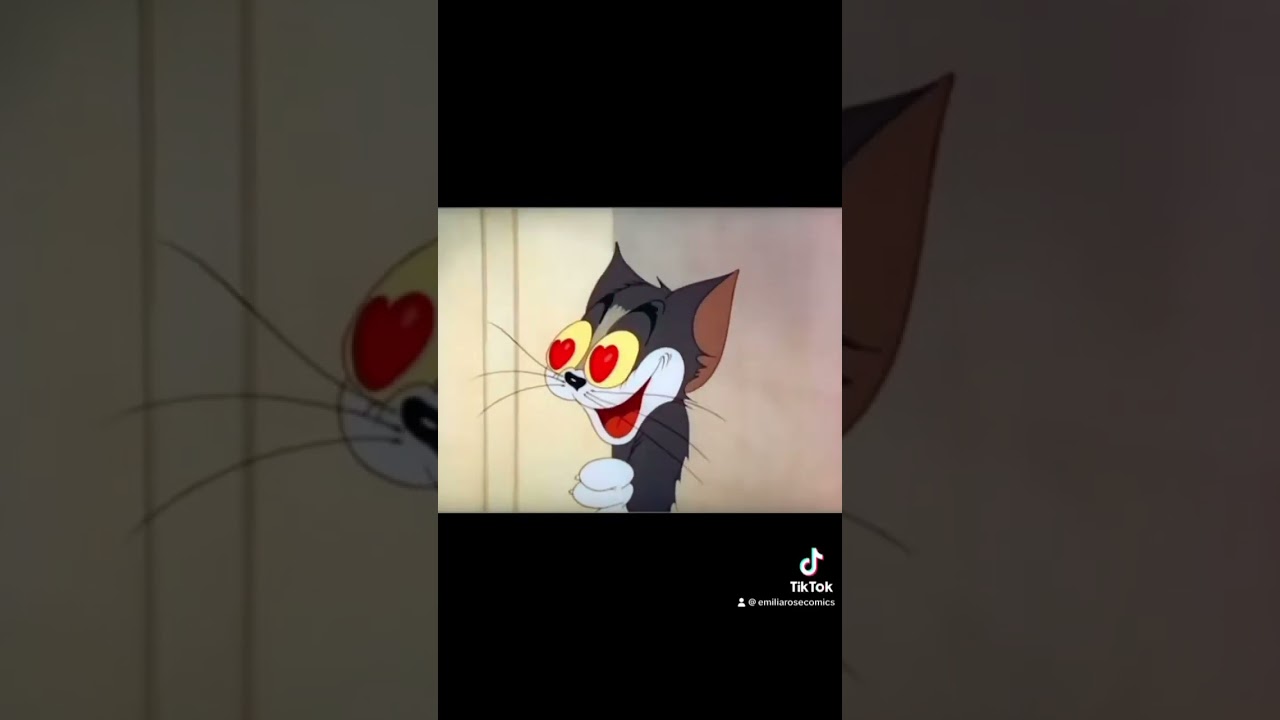 My Werewolf Professor is FR33 to read on Webtoon and #tapas. Spicy panels only on Patreon 💖 #romance