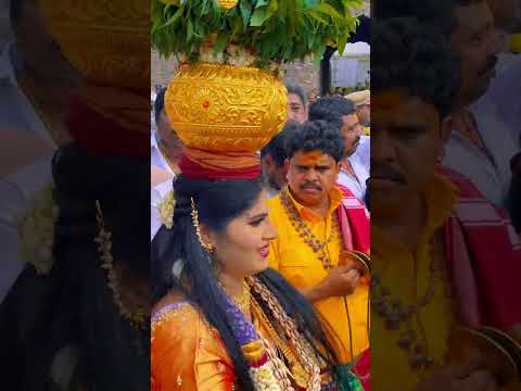 #Golconda Bonalu 2025 Jogini NishaKranthi Bangaru Bonam In Sri AkkannaMadanna Temple Bonalu 2025