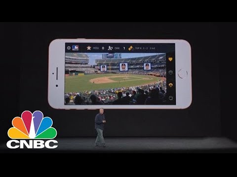 Watch Apple Demonstrate The New iPhone 8's Augmented Reality Features | CNBC