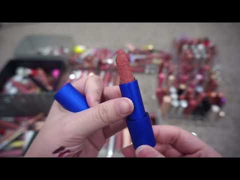 DECLUTTERING MY MASSIVE LIP PRODUCT COLLECTION