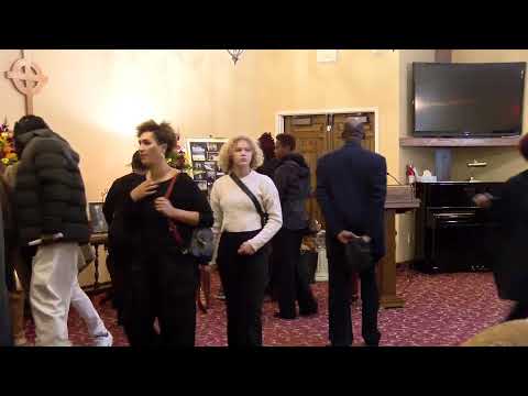 Memorial Service for Earl Ross