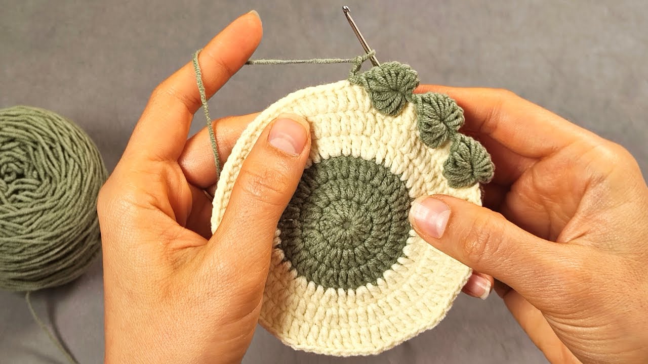 😍 Super Easy Crochet for Beginners (Crochet Coaster) | kolay tığ işi bardak altlığı