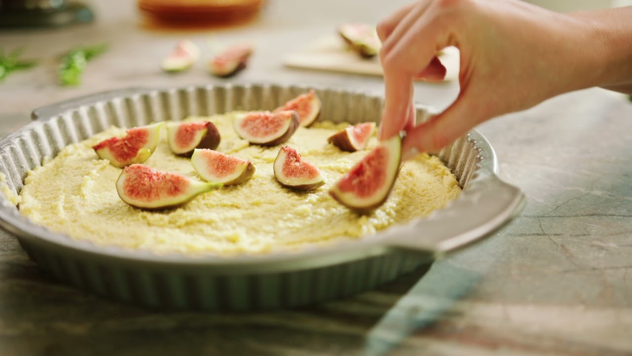 Fig Cake Recipe | KitchenAid UK