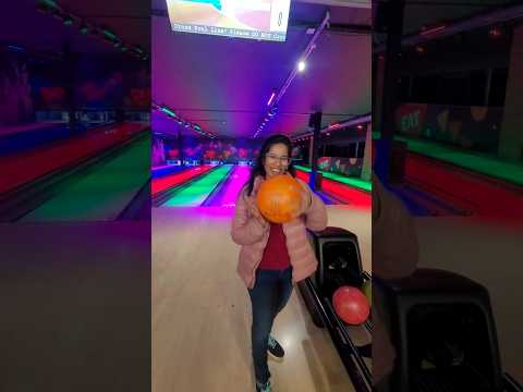 Ever heard bowling ๐ณ slang ?@anaganagairelandlo #bowling #irelandteluguvlogs #ytshorts
