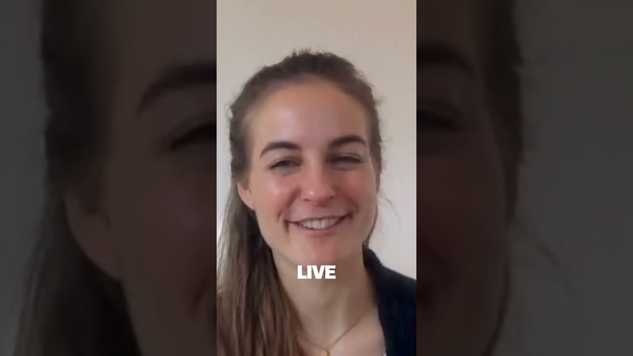 A World Full of Artists 🌍✨ Lea Valentina