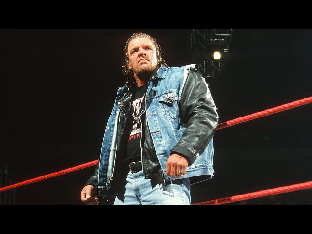 5 WWE Superstars who turned their career around after a major injury