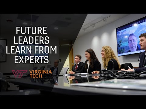 Future leaders in CNRE learn firsthand from top experts