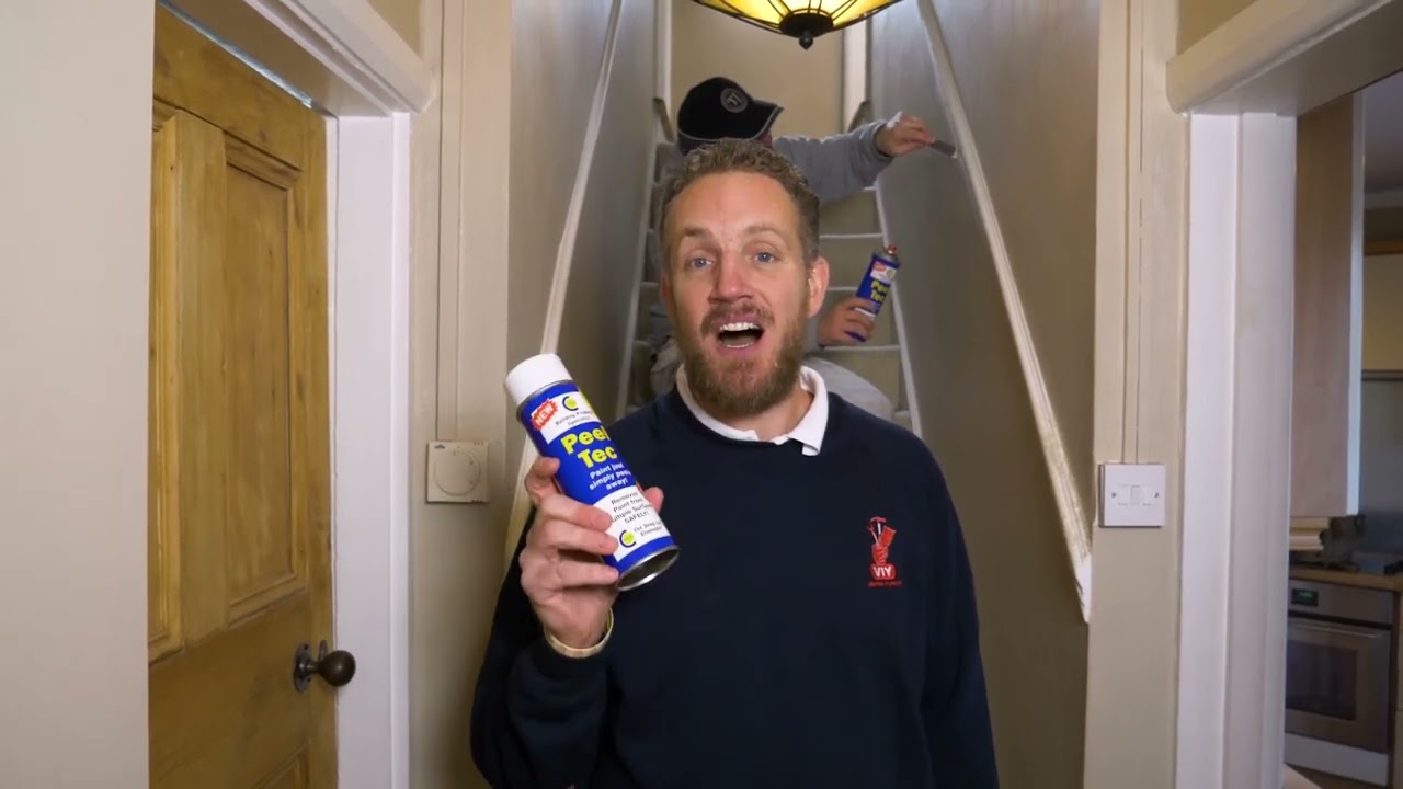 Peel Tec paint stripper in action