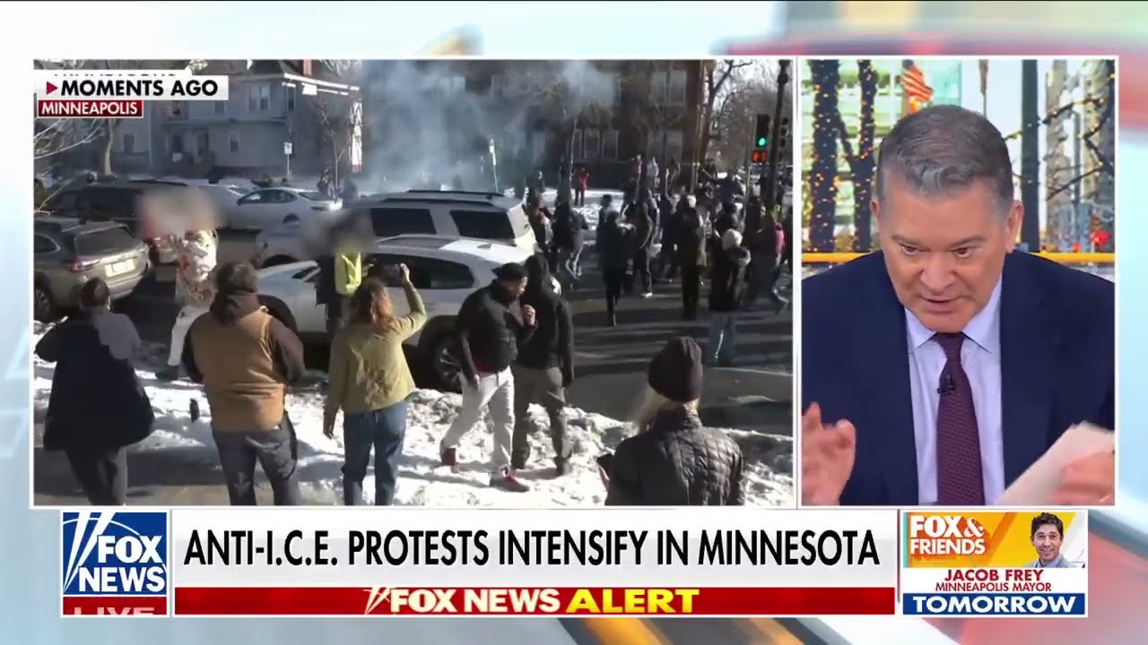 Minneapolis Erupts: Fireworks Launch at Federal Agents as New 'Arrest ...