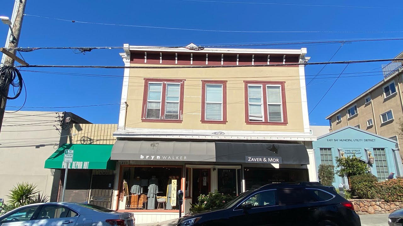 2111 Vine Street Excellent North Berkeley apartment.