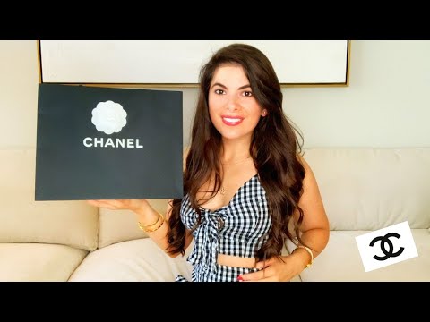 Chanel Small Classic Flap Wallet Unboxing + Louis Vuitton Victorine Opinion I Boutique Footage