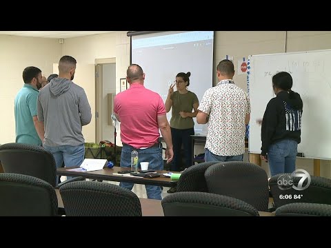 Law enforcement aim to break language barriers with Spanish course