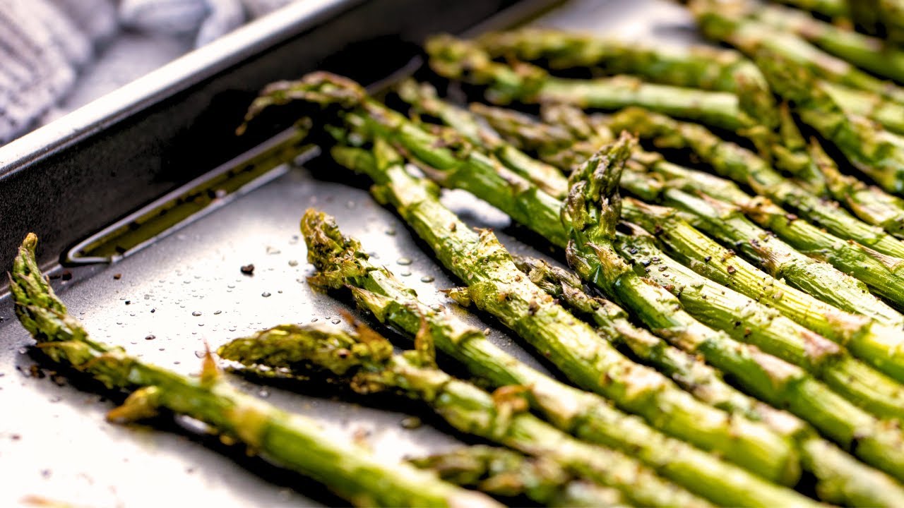 How to Make Roasted Asparagus | The Stay At Home Chef