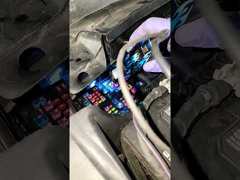 heres WHY ur 2022 F350 won't charge the trailer #shorts #fyp #trailer