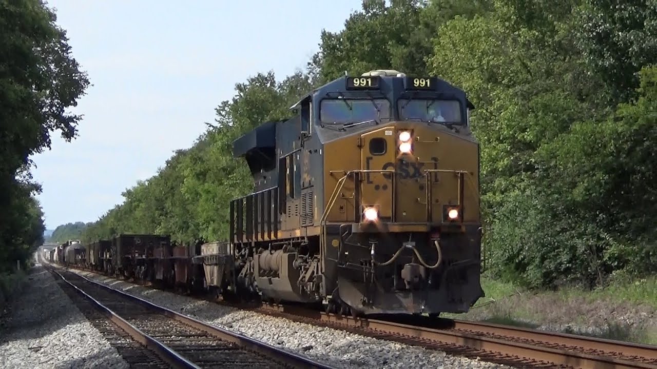 CSX ES44AH 991 w/ Nice K5H Leads Manifest X521-03 on 9/3/21