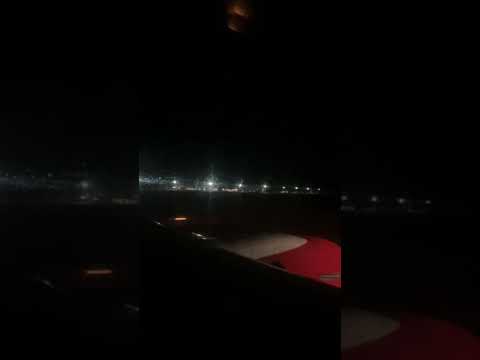 Landing PK-LHL JT 692 Sub to Koe