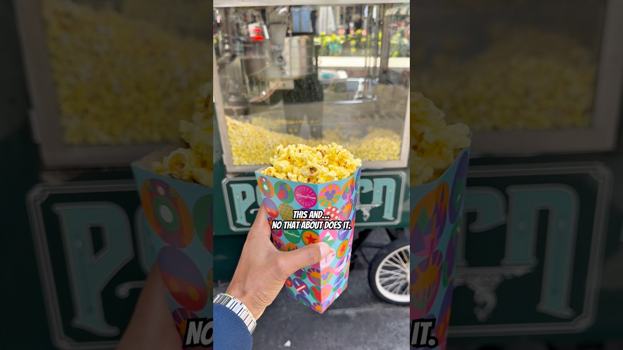 IS THERE ANY BETTER THAN DISNEYLAND POPCORN? #disney #disneyland #food #disneyfood #fyp
