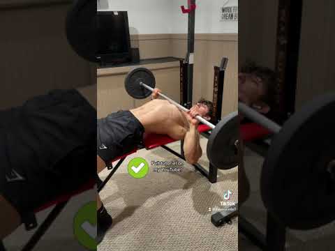 How to fix Shoulder Pain during the BENCH PRESS!