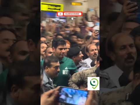 Olympic Gold Medalist Arshad Nadeem Heroic Welcome at Pakistan Airport