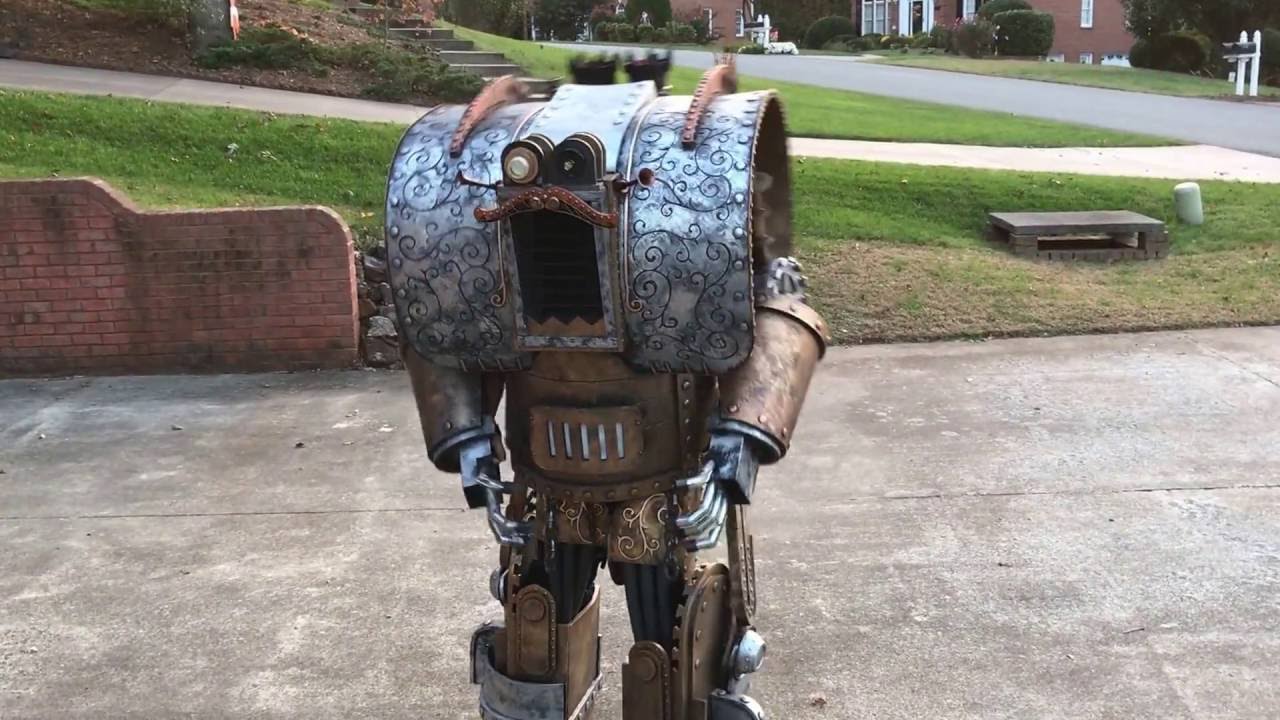 Handmade Steampunk Robot - Updated