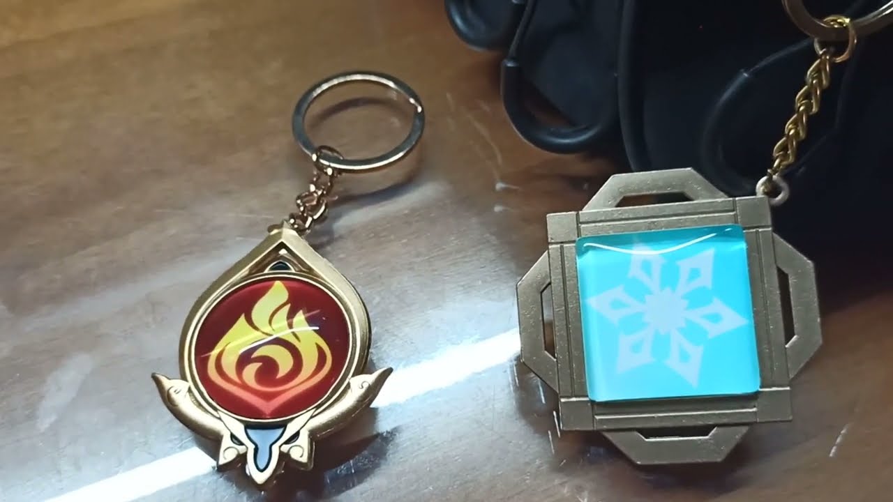Unboxing Genshin Impact Sumeru Pyro Vision Keychain