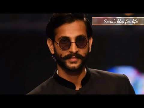 FASHION SHOW : Deepak Perwani Collection Black Is The New White Show Stopper Sarwat Gilani at FPW18