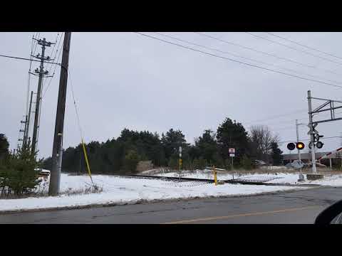 GO Transit (Metrolinx) - Motive Power Industries MP40PH-3C #620 (6 Bilevel Coach Consist)