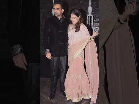 Zaheer Khan with Wife Sagarika Ghatge 😎💃👌 When Chak De! India Meets Cricket #zaheerkhan #shorts