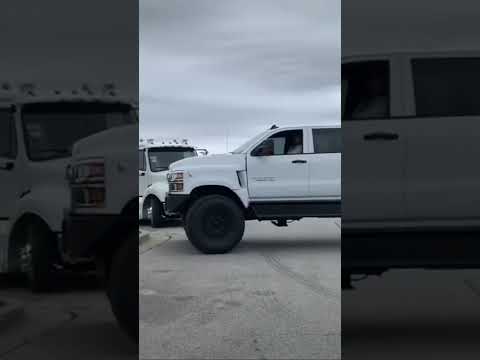 Check out this 5500 custom Silverado drive into a ditch! #bigtrucks #5500 #reckless #liftedtrucks