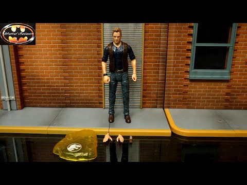 Mattel Jurassic World Owen Grady Amber Collection 6 inch scale Action Figure Review & Comparison