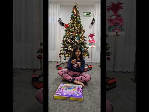 MISTERY TROLLS ADVENT CALENDAR DAY 15 #shorts #christmas