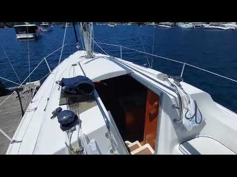 Hunter 27 - Video 1 of 1