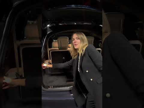 Take a look at this super flexible Mercedes AMG GLS Trunk π± #shorts | Facelift | jessicarmaniac