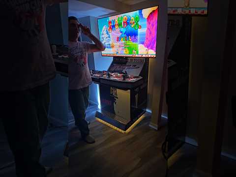 Snow Bros 2 REMAKE! Definitly check out this 4 player game! #retrogaming #arcade #snowbros