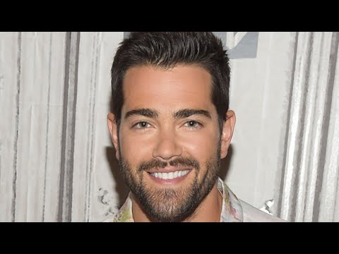 Once Popular Stars Who Now Make A Living With Hallmark Movies