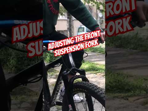 Adjusting The Front Suspension Fork Of A Rockshox Mountain Bike (MTB)