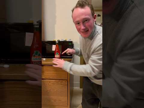 ChaiVerson tries Jarritos fruit punch