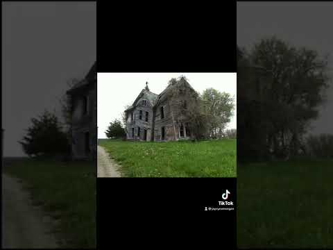 Abandoned Mansions 😶🌫️ #shorts #tiktok #trending