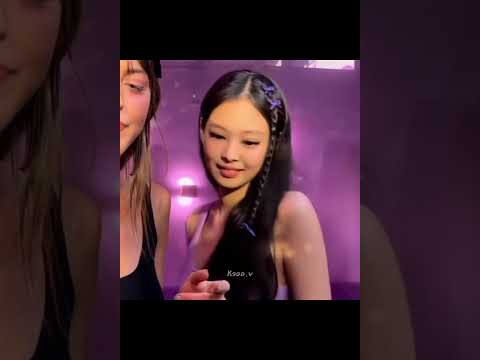 Jennie couldn't control Jungkook's stare #jennie #jungkook