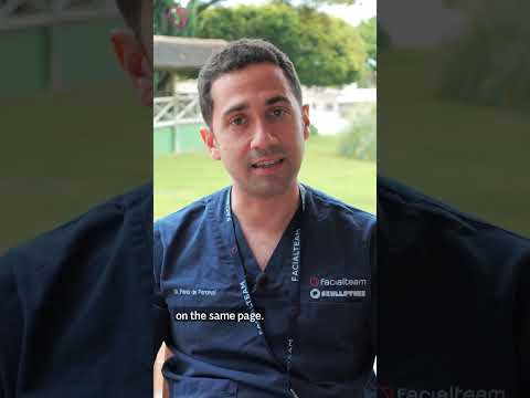 Dr. Perceval explains the advantages of getting a #Virtual #FFS ! 🤩