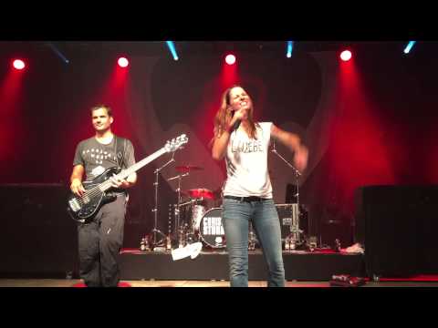 Christina Stürmer - Millionen Lichter LIVE (18.07.15 Brilon)