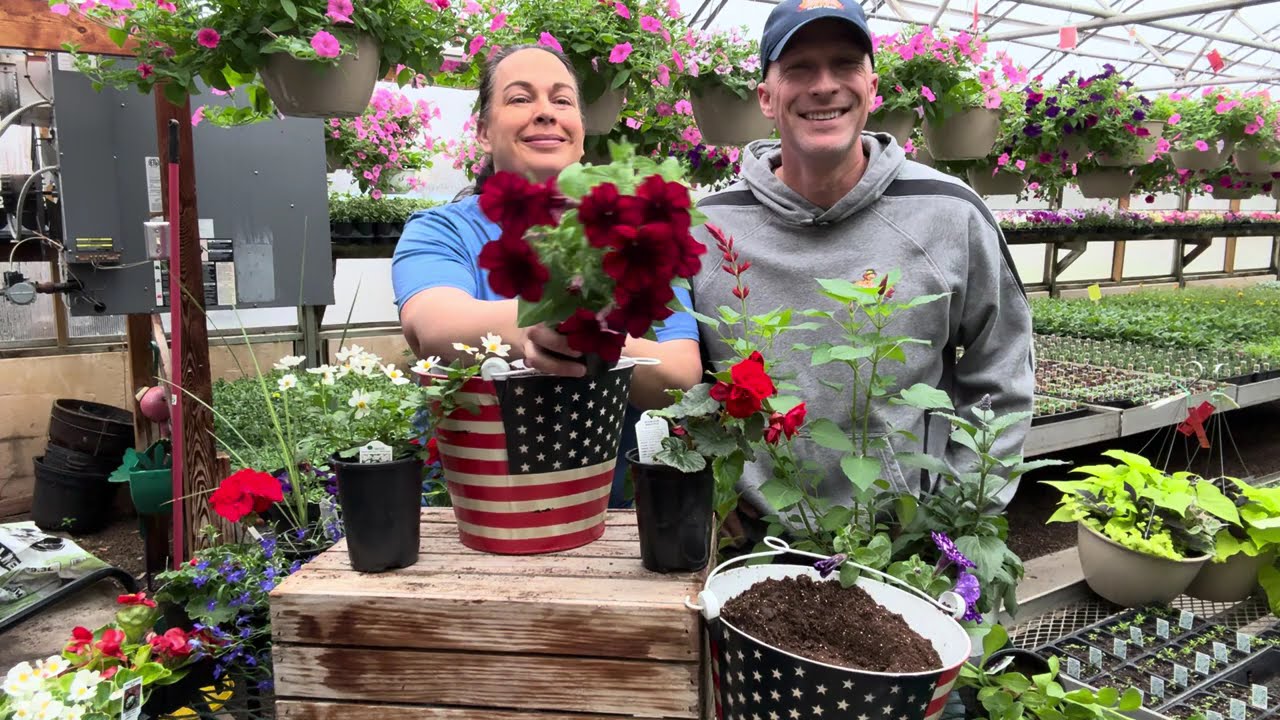Red, White & Blue Planters That POP! Easy Patriotic Container Ideas