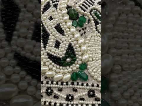 Making of a hand-crafted bag