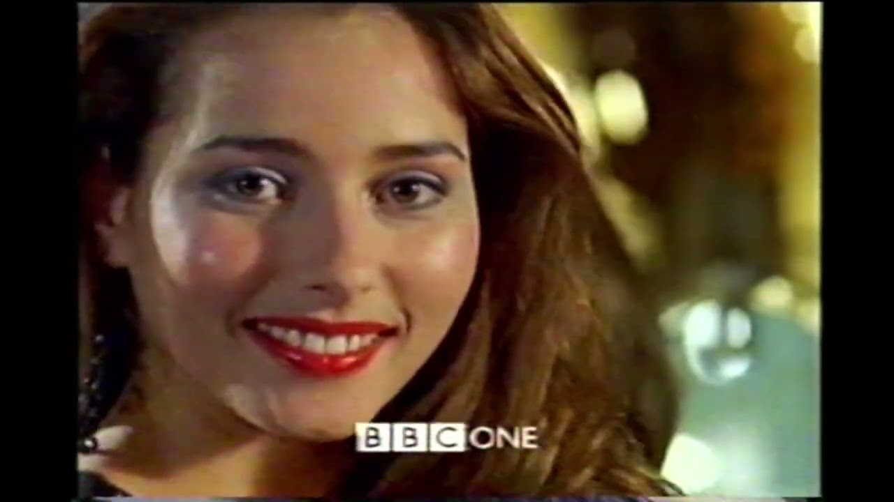 BBC One Scotland - Continuity - 25th December 2001