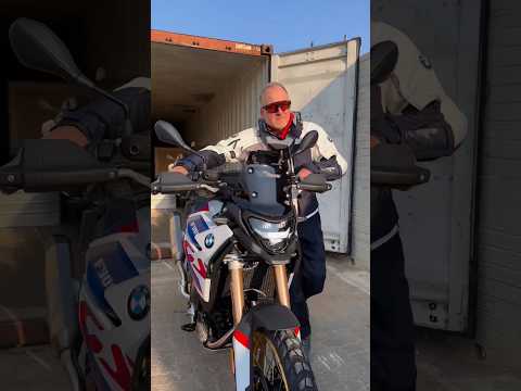 Unboxing new BMW MOTARRAD F900 GS #advmotorcycle