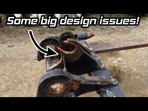 Broken! JCB TM headstock in a bad way!