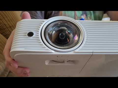 Replacing our Optoma Lamp